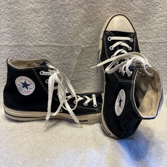 Converse | Shoes | Converse Chuck Taylor All Star Black And White High ...